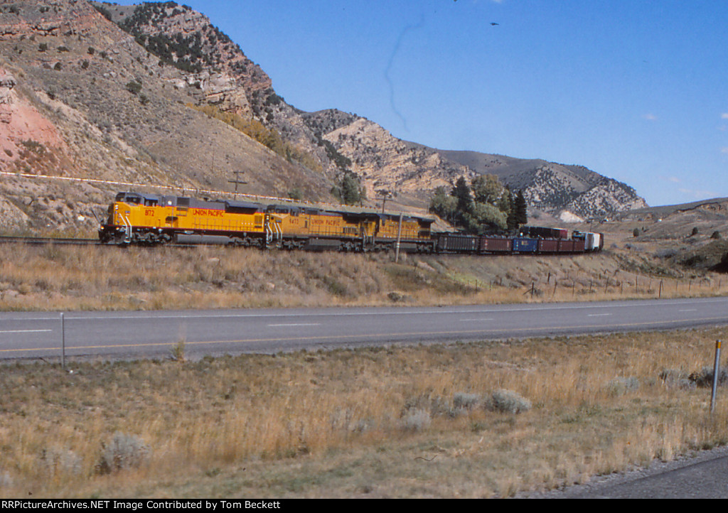 Westbound in the canyon